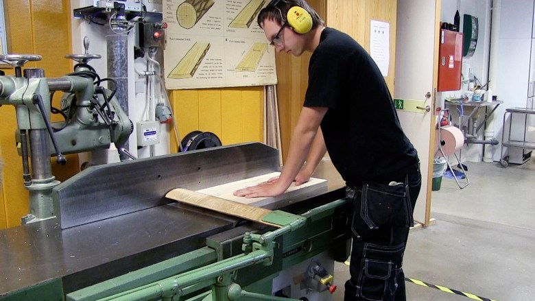 Trekungagymnasiet - kungalv.se